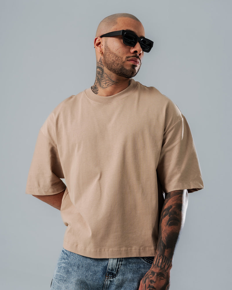 Camiseta Básica Boxy Fit Taupe – Dynamo Brand Ecuador